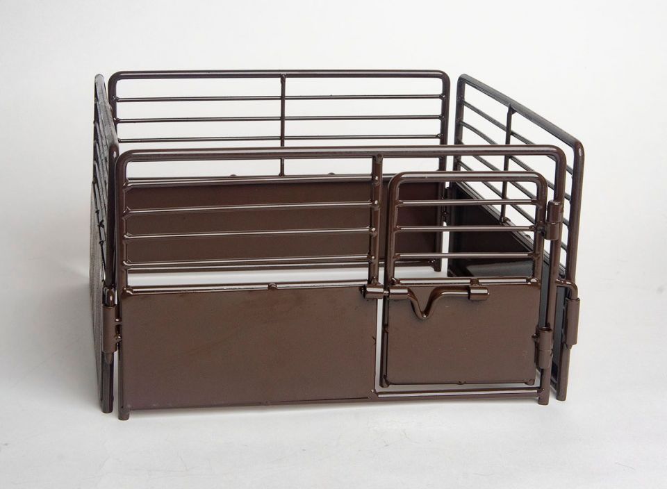 Little Buster Toys Priefert Horse Stall – Cowboy Headquarters